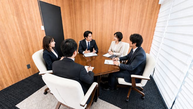 【所沢駅徒歩3分】5名まで利用可能 円卓タイプで商談にオススメ 面接・面談やWEB会議にもぜひ!の写真2