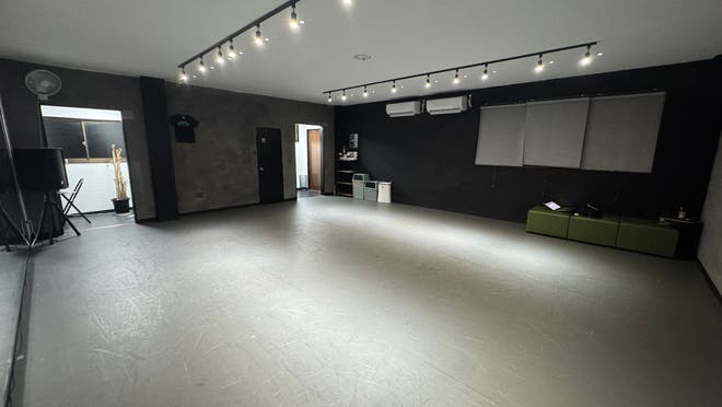 神立町唯一!全身鏡有のダンススタジオの写真3