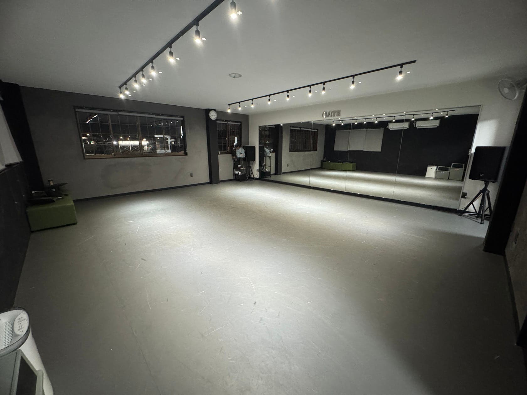 神立町唯一！全身鏡有のダンススタジオの写真5