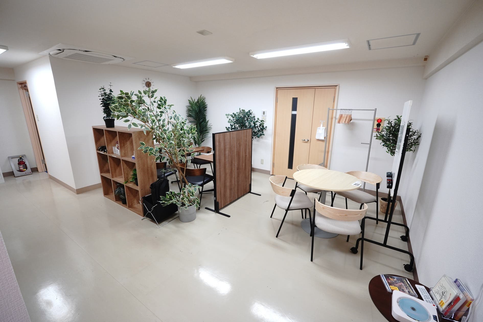 ＜大手町Terrace 2名席No.6＞西小倉コワーキングスペース✨光回線Wi-Fi📶会議/打ち合わせ/テレワーク/作業/自習の写真6