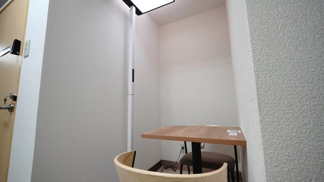 <大手町Terrace 2名席No.7>西小倉コワーキングスペース✨光回線Wi-Fi📶会議/打ち合わせ/テレワーク/作業/自習の写真4