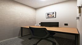 ROOM W 12