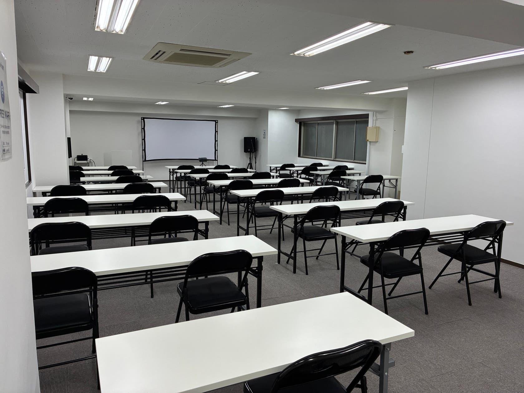 【3F-B／銀座一丁目駅徒歩2分／最大34名】追加料金なし！主要4路線アクセス◎の写真1