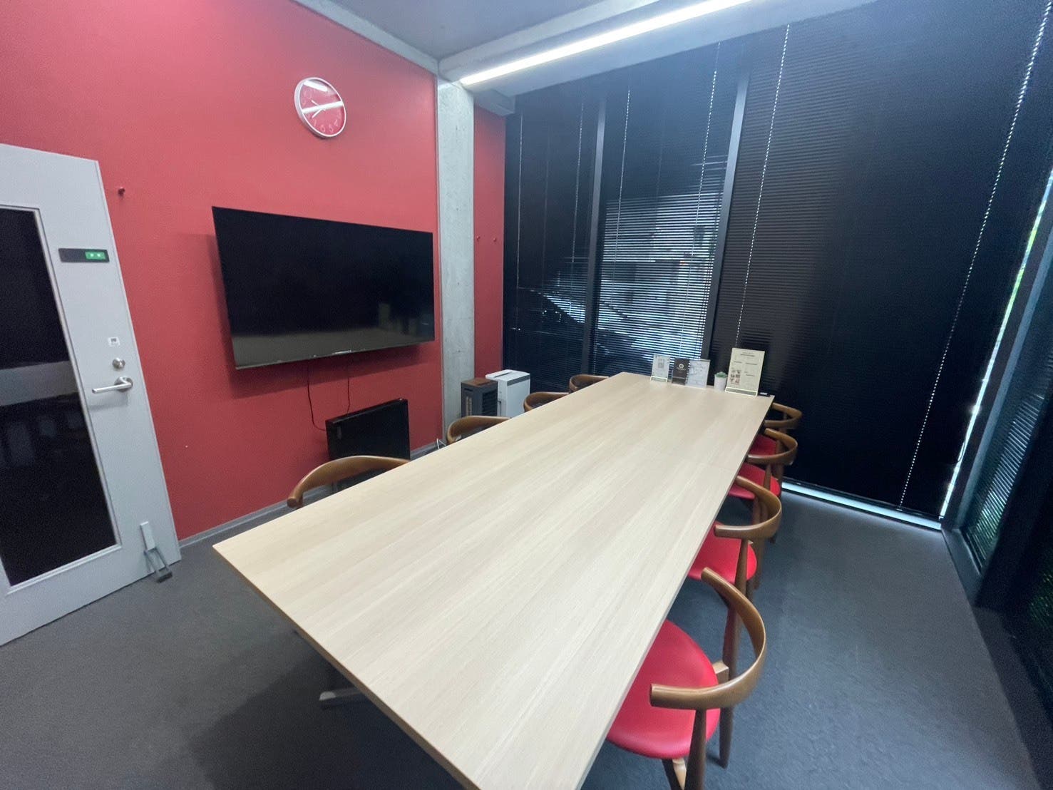 【THELOBBY六番町】Room RED（8名様まで）の写真4