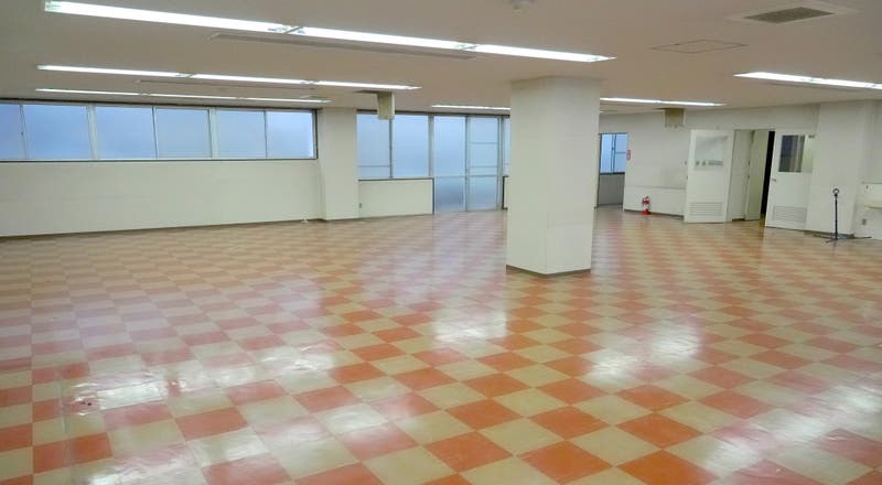 1Fフロア貸切｜飯田橋駅徒歩2分学校跡地のレンタルスペース/撮影、セミナー、ポップアップなど