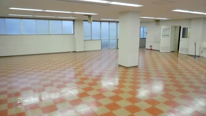 1Fフロア貸切|飯田橋駅徒歩2分学校跡地のレンタルスペース/撮影、セミナー、ポップアップなどの写真1