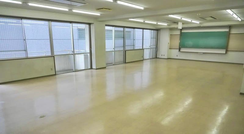 2Fフロア貸し（教室、化学実験室、廊下など）｜飯田橋駅徒歩2分学校跡地のレンタルスペース/撮影、セミナー、ポップアップなど