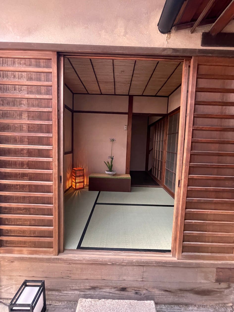 藤森神社最寄りの100年前の暮らしの姿をそのままに留めた京町家の写真3