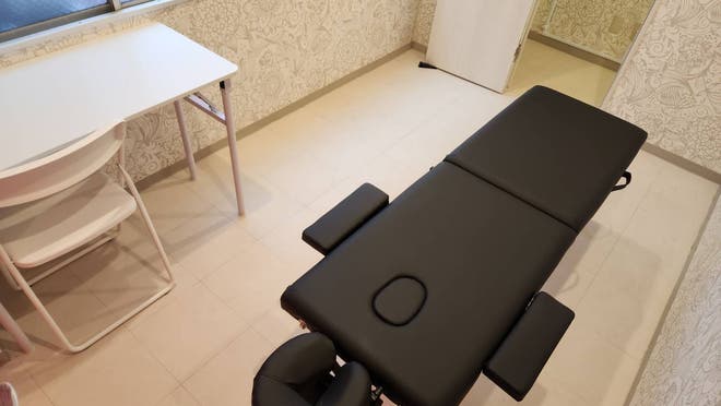 国立駅1分/施術、リラクゼーションに最適な個室レンタルスペース Room1(お部屋毎に貸出となります。)の写真3