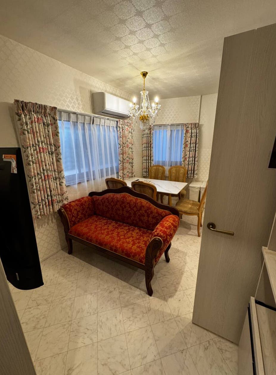 梅田から5分のシャンデリアきらめく一戸建🏠歓送迎会🎊映画、YouTube鑑賞🎥収録❄️パーティー🌟ママ会などなどにの写真2