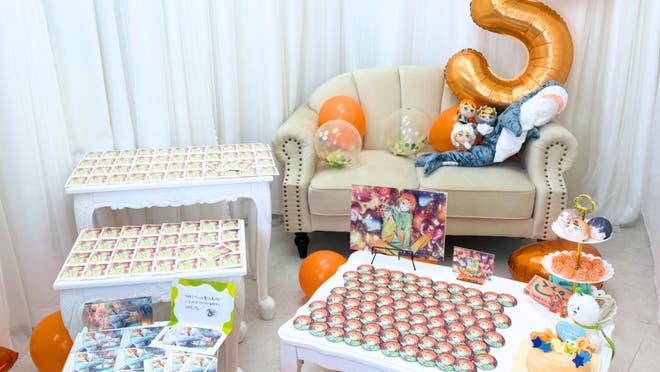 【直前50%OFF】本人不在の誕生日会・生誕祭に人気🎂白基調だから推しカラーが映える✨駅🏃1分の写真3