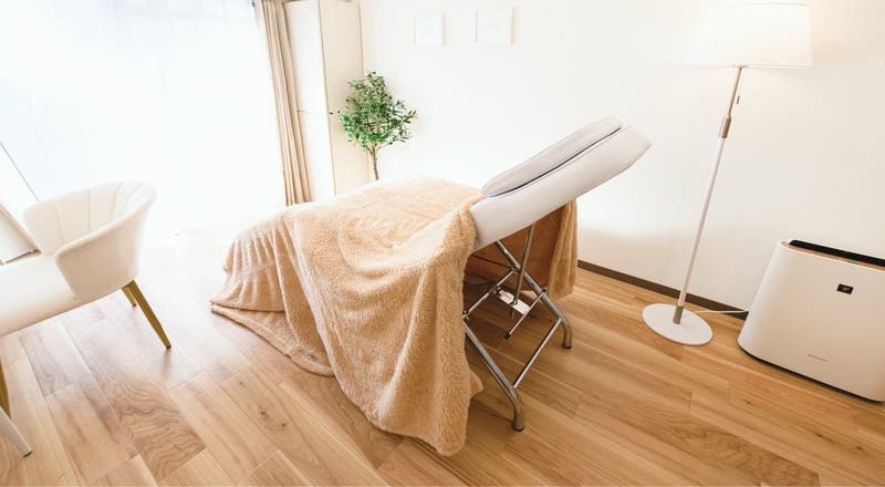 ✨お客様に喜ばれるリラックス空間💕エステ/ネイル/マツエク💍リクライニング🛏ジェルネイル用LED💅大判～ミニタオル🎀