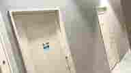 【S-10】4名個室・会議室(天井空きあり)▼機器の音出し禁止の写真2