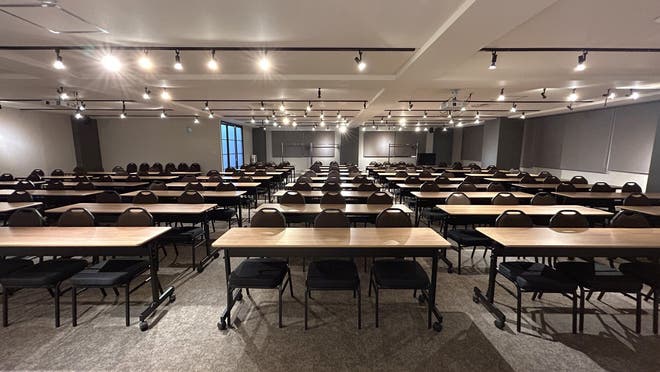 4A【 新宿三丁目駅 3分】設備・備品が充実♪ WiFi無料!清掃・消毒で衛生面も安心♥便利な駅近の写真1