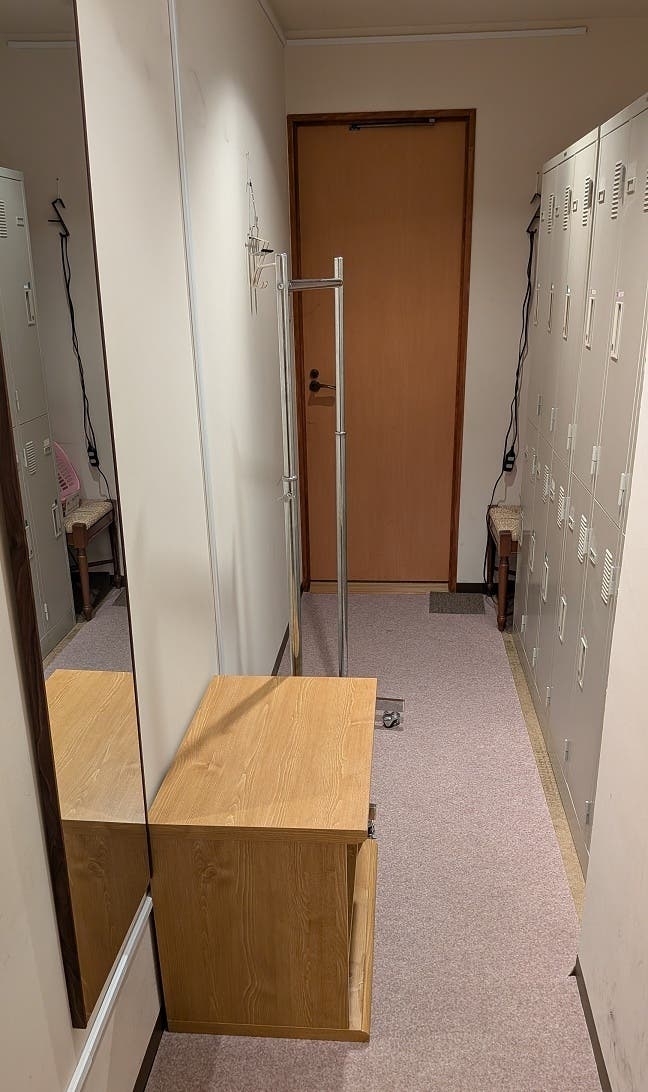 テレビやプロジェクターも完備！活用法は無限大の2Fレストラン風ロケーション！の写真4