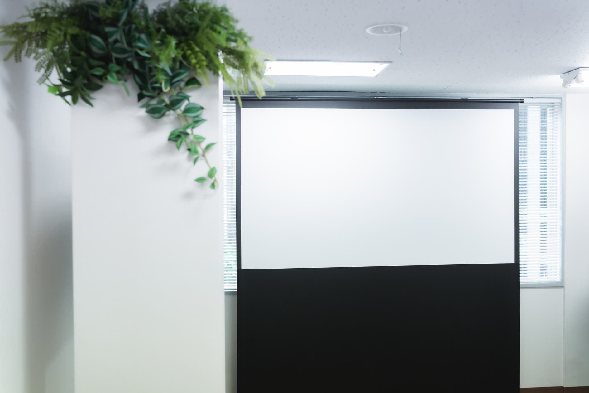 【NEWOPEN！リコアスペース北品川】北品川駅徒歩3分｜最大12名｜50型モニター・プロジェクター・WiFi｜会議室・セミナーの写真14