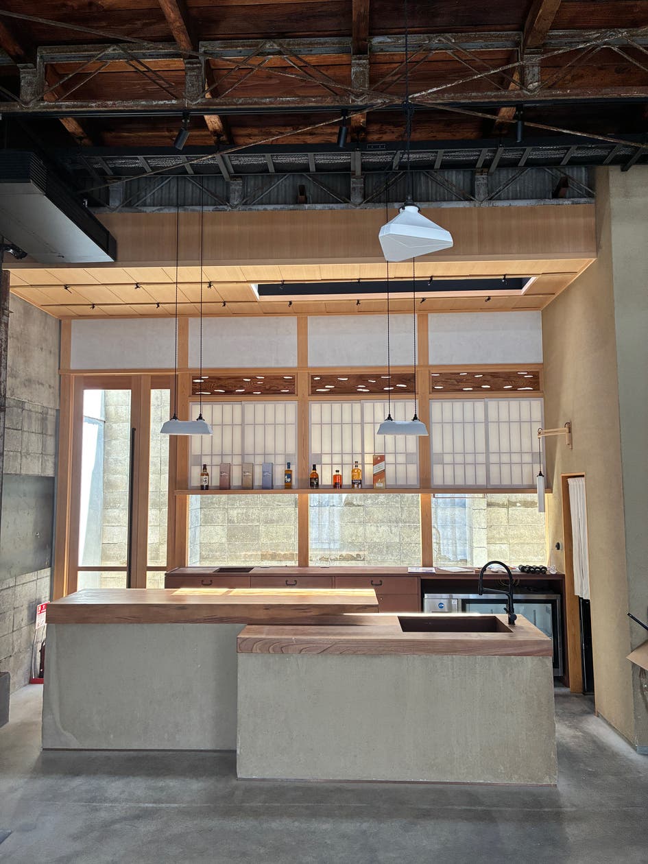 京都｜天井高4m超の開放空間｜飲み会使い・展示会・アパレル撮影・イベント利用の写真2