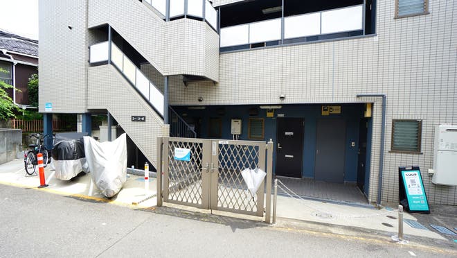 <SoloWork中野北口No.3>1人用個室🚪光回線Wi-Fi📶電源🔌モニター🖥️テレワーク/オンライン会議/自習の写真7
