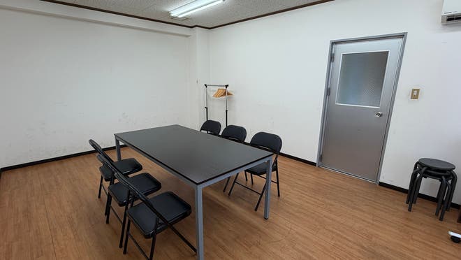 小倉駅バス15分🚌大きな窓の明るい貸会議室🪟撮影にも🎥ランドプレイス小倉④会議室の写真4