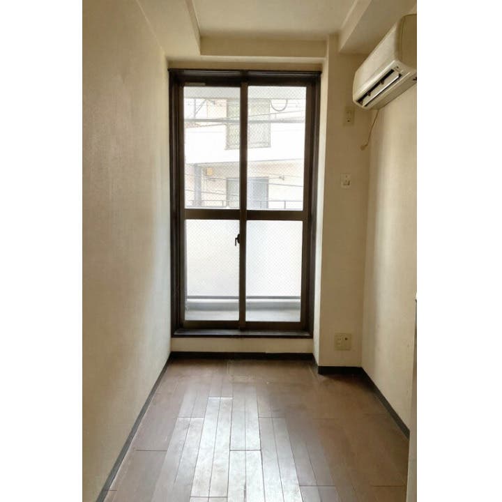 【新栄】1～3名利用に最適なコンパクトオフィスの写真1