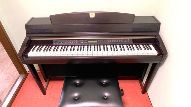 小田急相模原駅5分 24時間利用できる音楽スタジオ YAMAHA CLP-280 Cスタジオの写真1