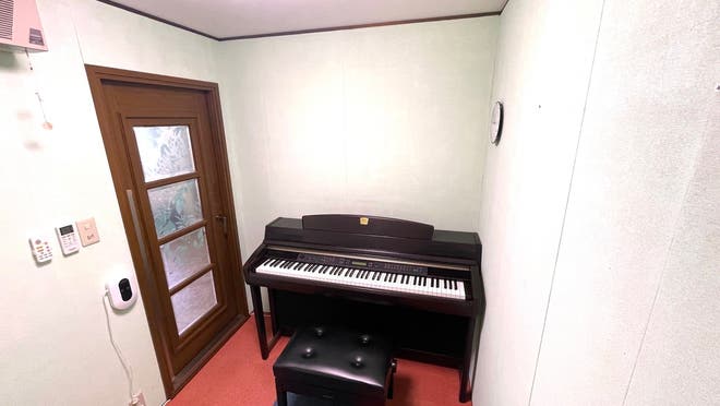 小田急相模原駅5分 24時間利用できる音楽スタジオ YAMAHA CLP-280 Cスタジオの写真3
