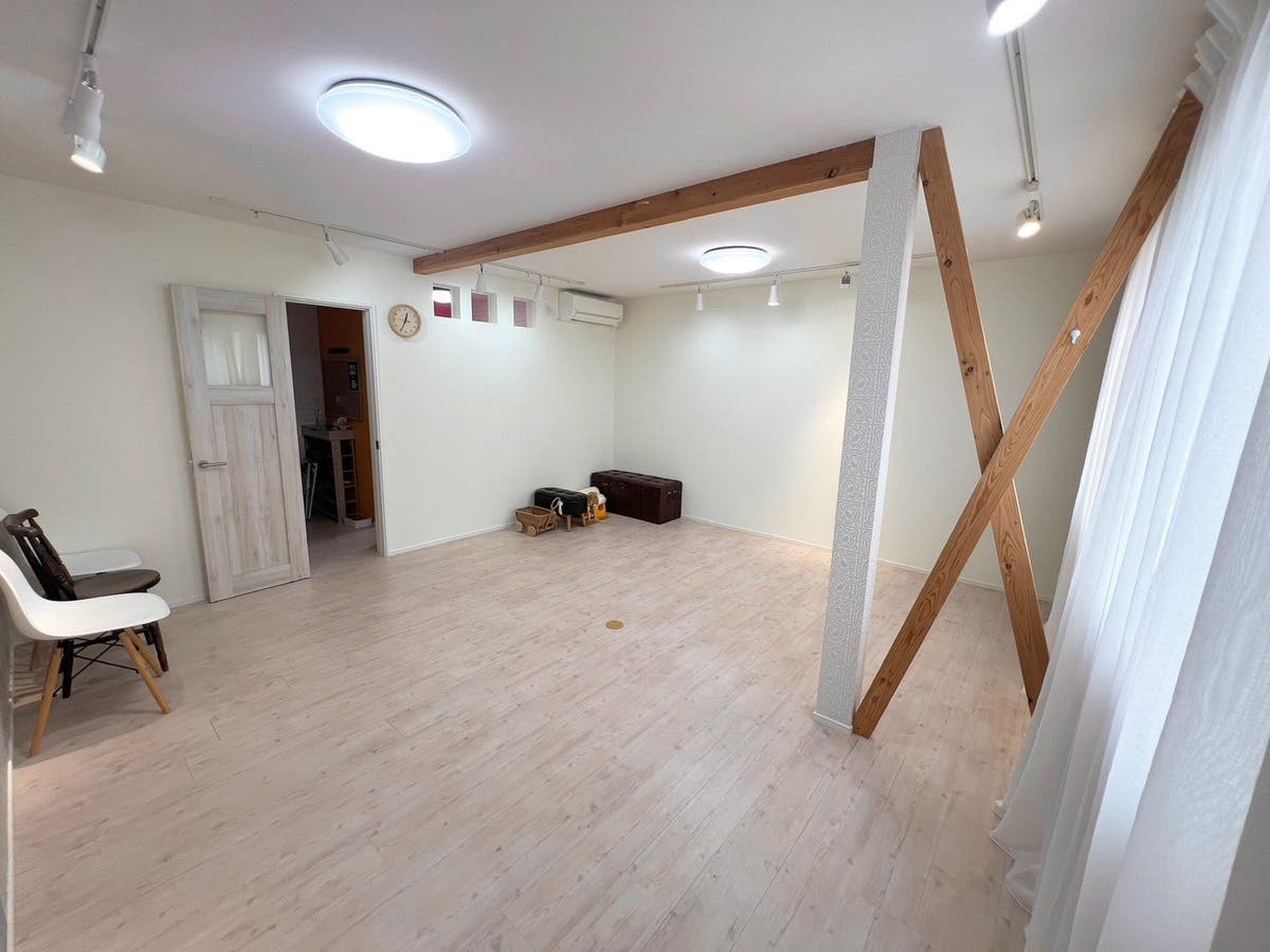 【JR塚口徒歩1分￤自然光がはいる部屋￤ナチュラルテイスト¦無料Wi-Fi￤プロジェクター￤】撮影会📸女子会やママ会もの写真3