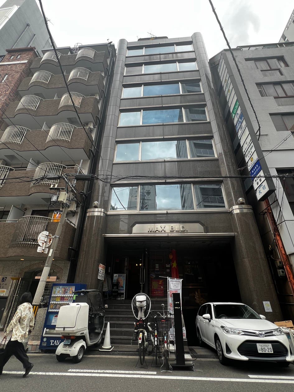 谷町九丁目駅徒歩2分【完全個室美容所登録サロン】ヘアカット、ヘアカラー、エステ、マッサージ、/シャンプー台・施術ベット2台ありの写真5