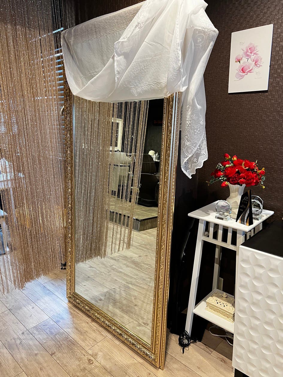 谷町九丁目駅徒歩2分【完全個室美容所登録サロン】ヘアカット、ヘアカラー、エステ、マッサージ、/シャンプー台・施術ベット2台ありの写真9