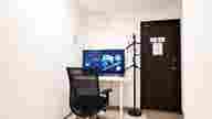 【完全個室202】新橋コワーキング|シャワー・大画面TV・簡単調理OK!の写真2