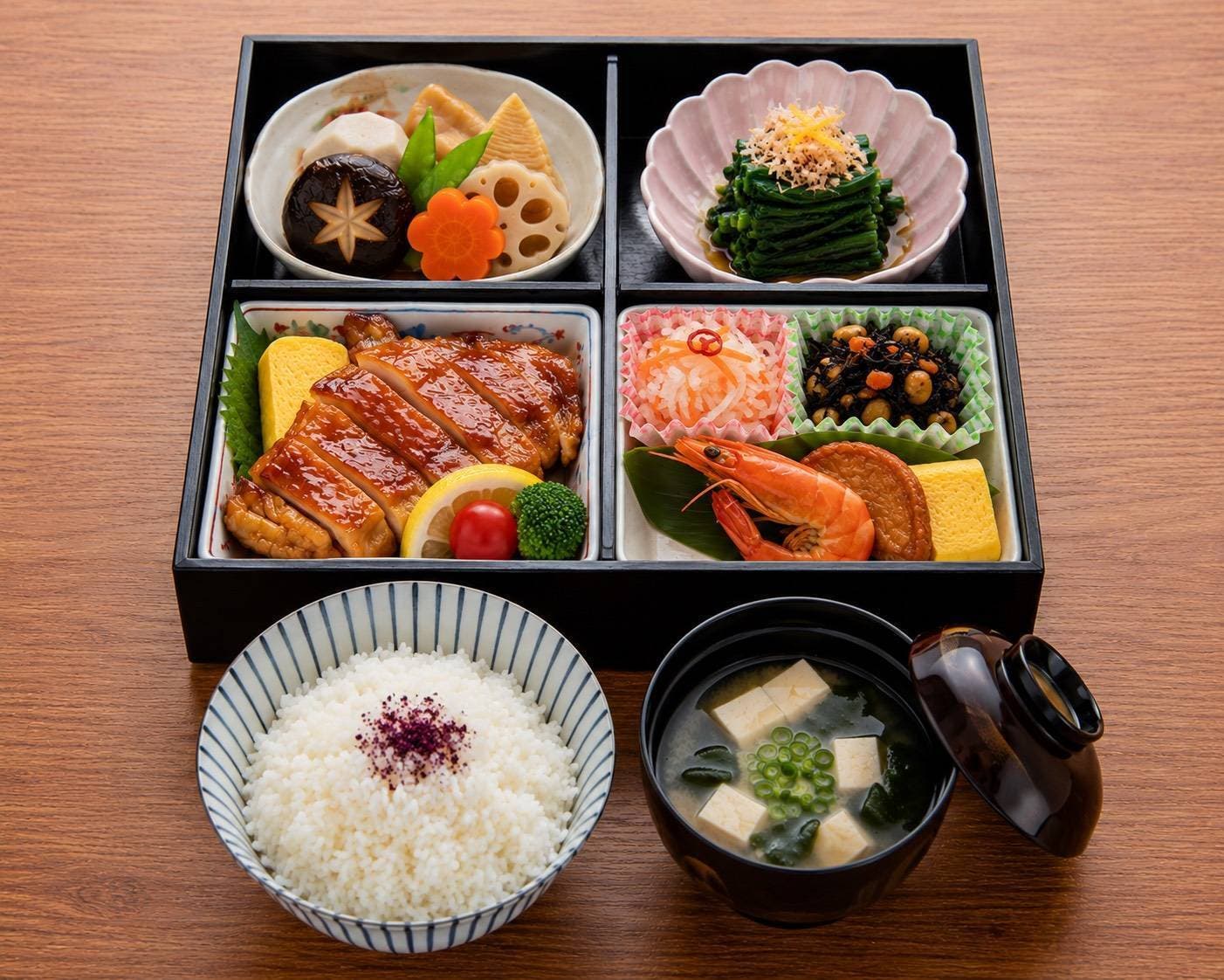 ひかりの郷 特製「松花堂弁当」の画像1