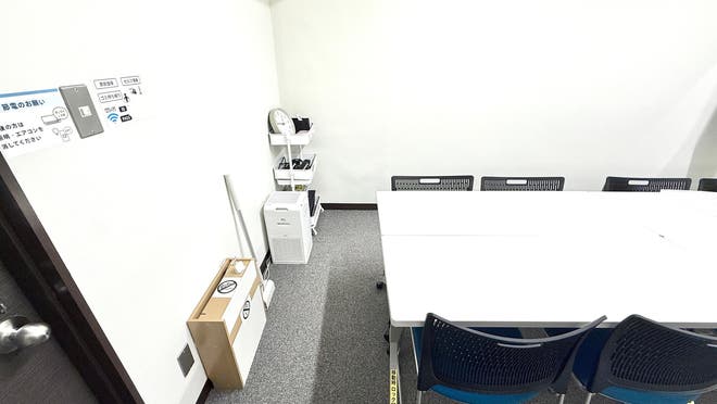 【心斎橋駅5分/他3駅徒歩圏】55型モニター/白板/新型空調/光Wi-Fi/EV有/洋式トイレの写真8