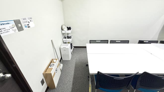 【心斎橋駅5分/他3駅徒歩圏】55型モニター/白板/新型空調/光Wi-Fi/EV有/洋式トイレの写真8