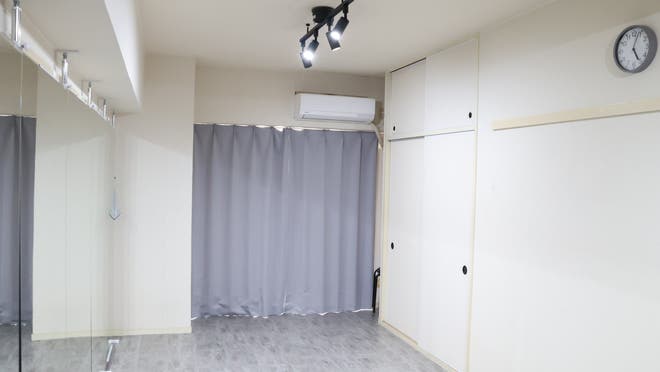 オープン価格✨駅近3分🚶大型鏡🪞ダンス💃撮影📸ヨガ🧘レッスン大歓迎🎭推活、着替えにも!の写真4