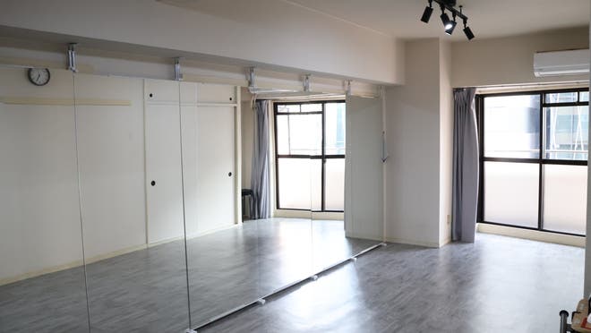 オープン価格✨駅近3分🚶大型鏡🪞ダンス💃撮影📸ヨガ🧘レッスン大歓迎🎭推活、着替えにも!の写真6