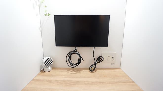<SpemaBOX_関内駅南口駅前No.1>1人用個室🚪光回線Wi-Fi📶電源🔌モニター🖥️テレワーク/オンライン会議の写真2