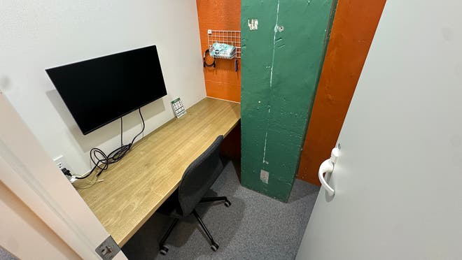 【名古屋駅西口徒歩1分】完全個室のモニター付き1名個室 No.403の写真2
