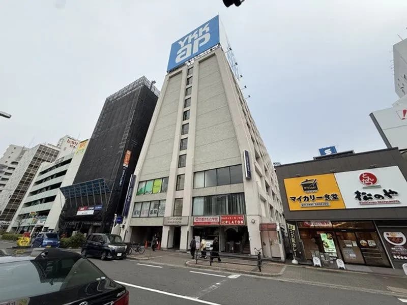 駅東口徒歩1分！614号室　最大8名までご利用可能。会議やミーティングにおすすめな貸会議室の写真12