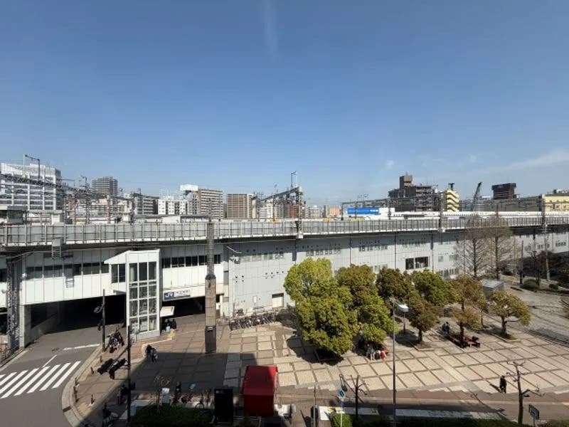駅東口徒歩1分！614号室　最大8名までご利用可能。会議やミーティングにおすすめな貸会議室の写真16