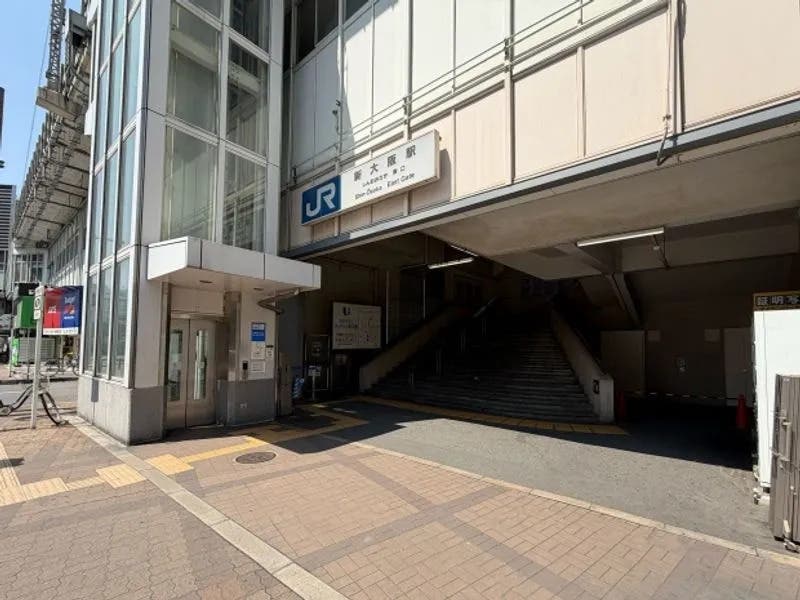 駅東口徒歩1分！614号室　最大8名までご利用可能。会議やミーティングにおすすめな貸会議室の写真17