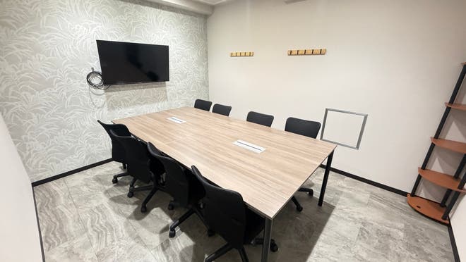 【巣鴨駅から徒歩1分】モニター・フリードリンク付き8名会議室(Room C)の写真3