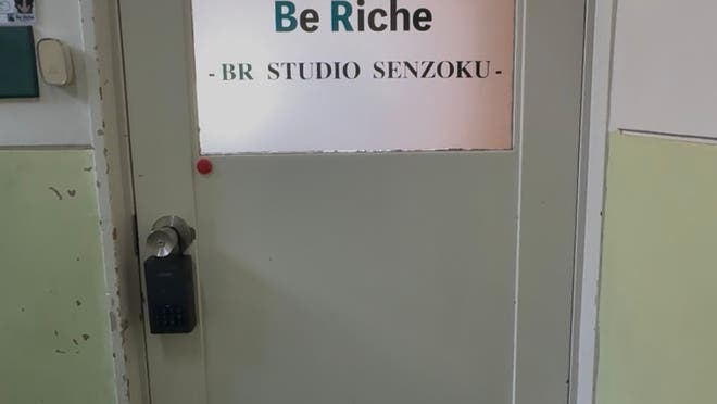 【スチール&ムービー同一料金✨】白を基調とした自然光がきれいなフォトスタジオの写真14