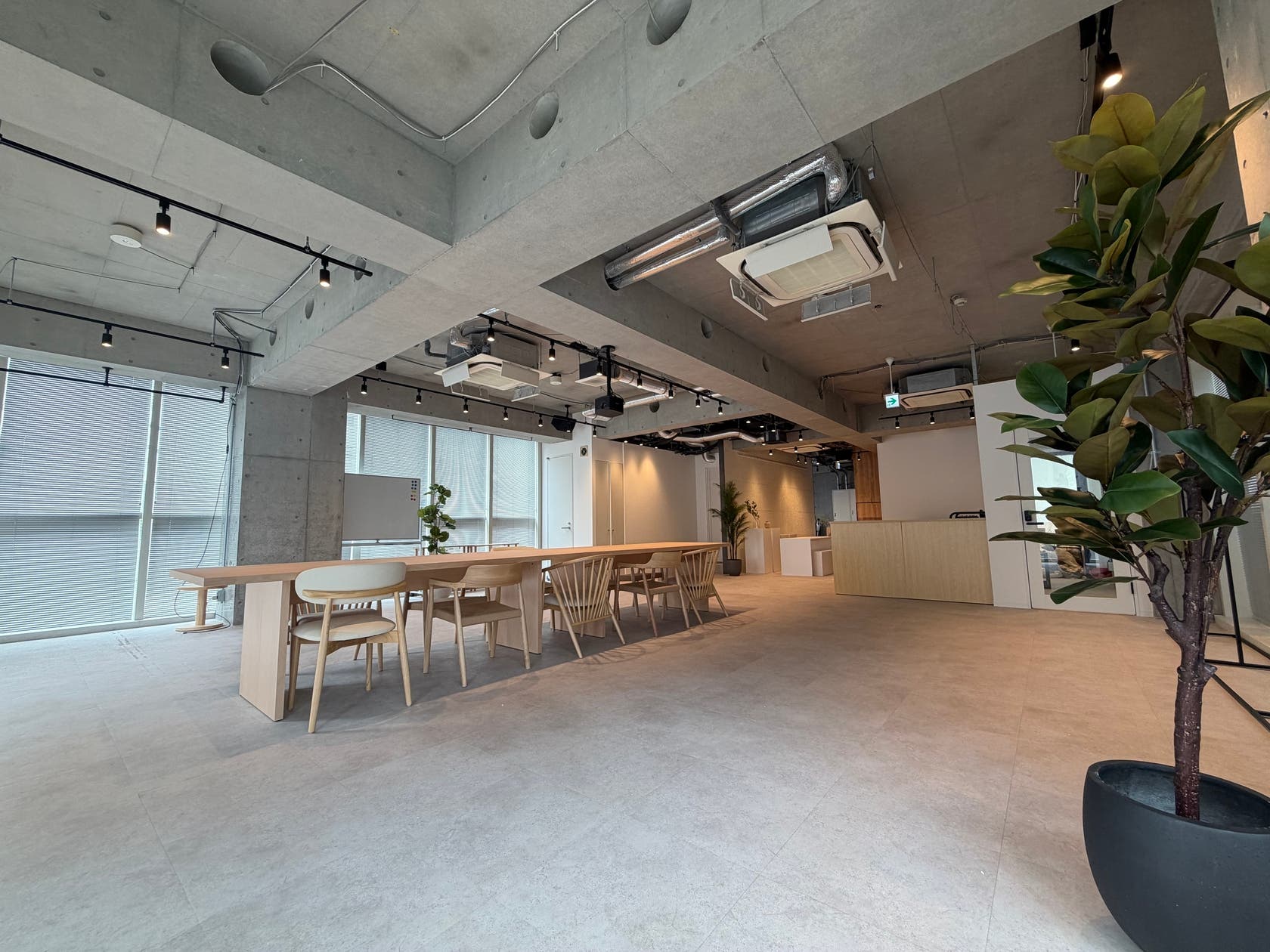 スペモ🌿下北沢駅徒歩5分🚶‍♀️自然光たっぷり✨展示会・ポップアップ・撮影に最適❗️864_actor下北沢の写真4