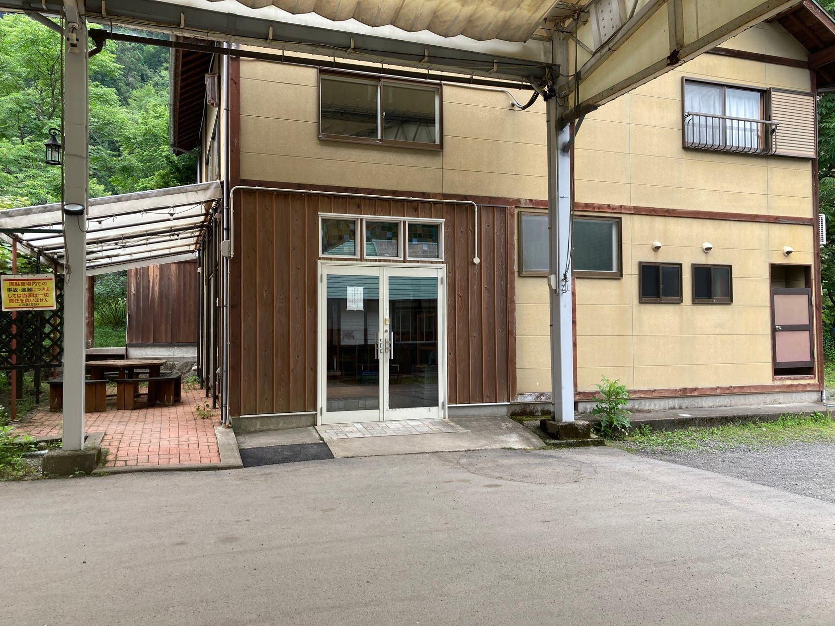 【1日貸切プランDay利用】山荘+屋外キャンプ場施設（芝生広場も有ります）の写真1