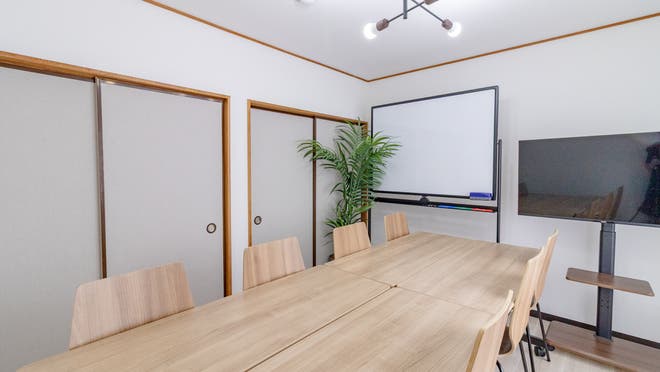 【京王線東府中駅徒歩4分!12名利用可】モニター・WiFi・冷蔵庫・電子レンジ・ホワイトボード無料!ふれあい貸し会議室 東府中Aの写真3