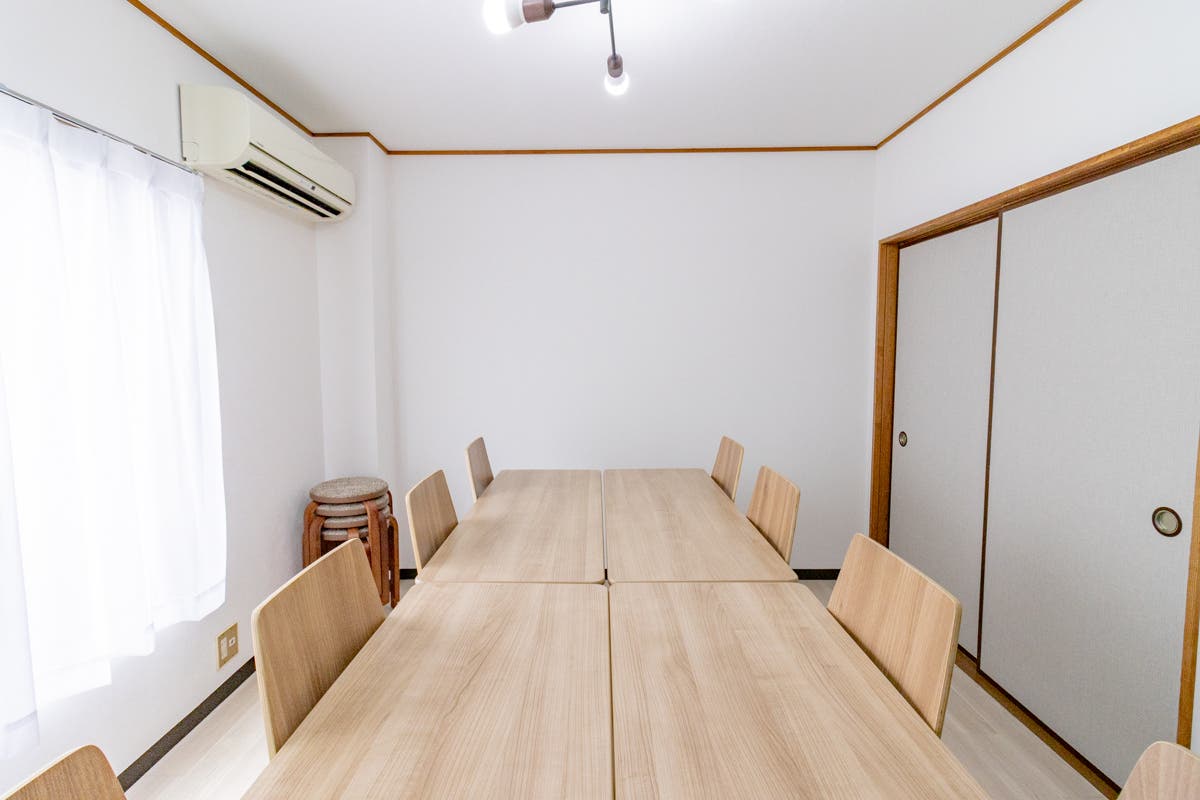 【京王線東府中駅徒歩4分！12名利用可】モニター・WiFi・冷蔵庫・電子レンジ・ホワイトボード無料！ふれあい貸し会議室 東府中Aの写真6