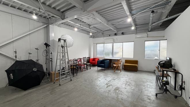 屋上&白壁2フロア【撮影機材無料】モルタル床のシンプルな空間!無料撮影機材も充実!! 屋上(白壁)も使えます。の写真20