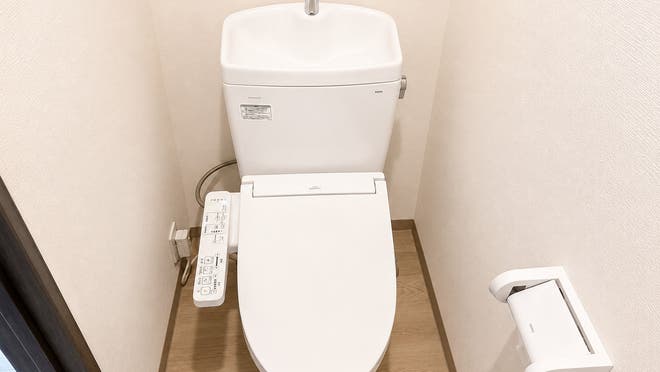 【完全個室】新橋コワーキング|トイレ・シャワー独立・大画面TV・簡単調理OK!の写真4