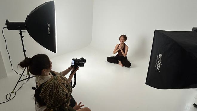 那覇市とまりん徒歩1分の白ホリ フォトスタジオの写真2