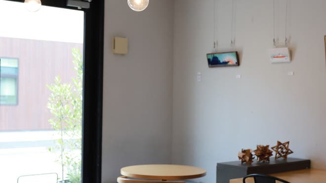 三軒茶屋の白を基調としたおしゃれなカフェを貸し切りでの写真14